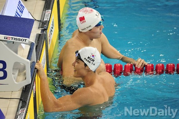 [인천AG] 400M 결승, 박태환-쑨양 라이벌 맞대결.. 아쉬운 결과 | Save Internet 뉴데일리