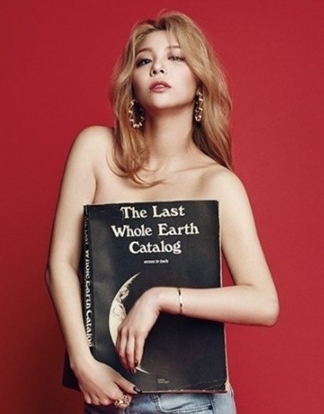 토익 YBM 모델 에일리, '상체 훌렁~ 벗고' 섹시한 눈빛으로 '남심 이익' | Save Internet 뉴데일리