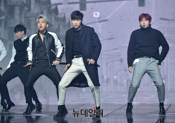 [포토] 타이틀 '거짓말이야' 자작곡한 B1A4 진영 | Save Internet 뉴데일리