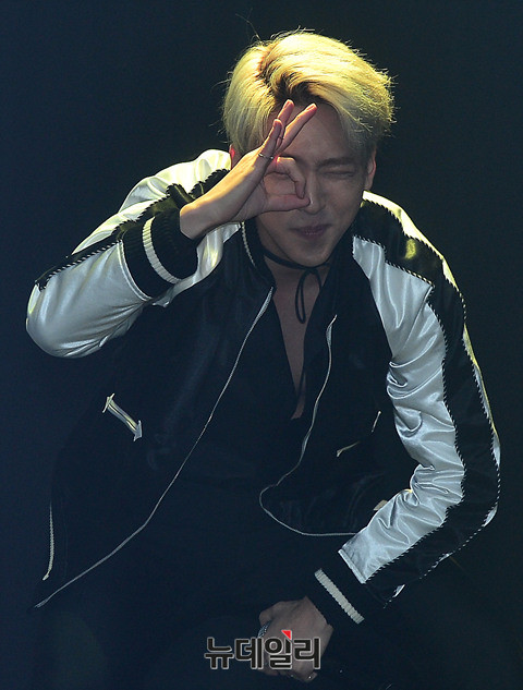 [포토] 신곡 굿타이밍 열창하는 B1A4 | Save Internet 뉴데일리