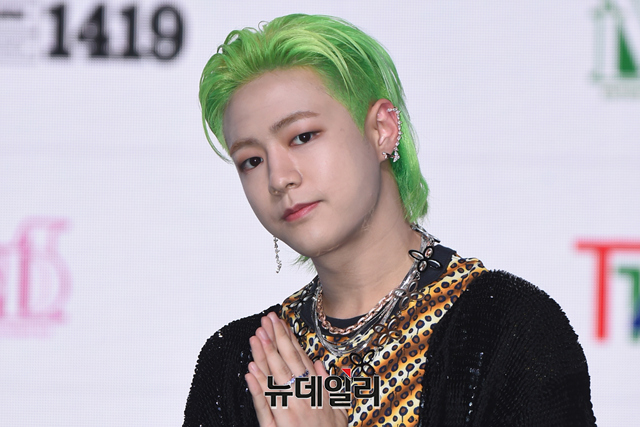 [포토] T1419 건우 "파격적인 헤어스타일 만족해요" | Save Internet 뉴데일리